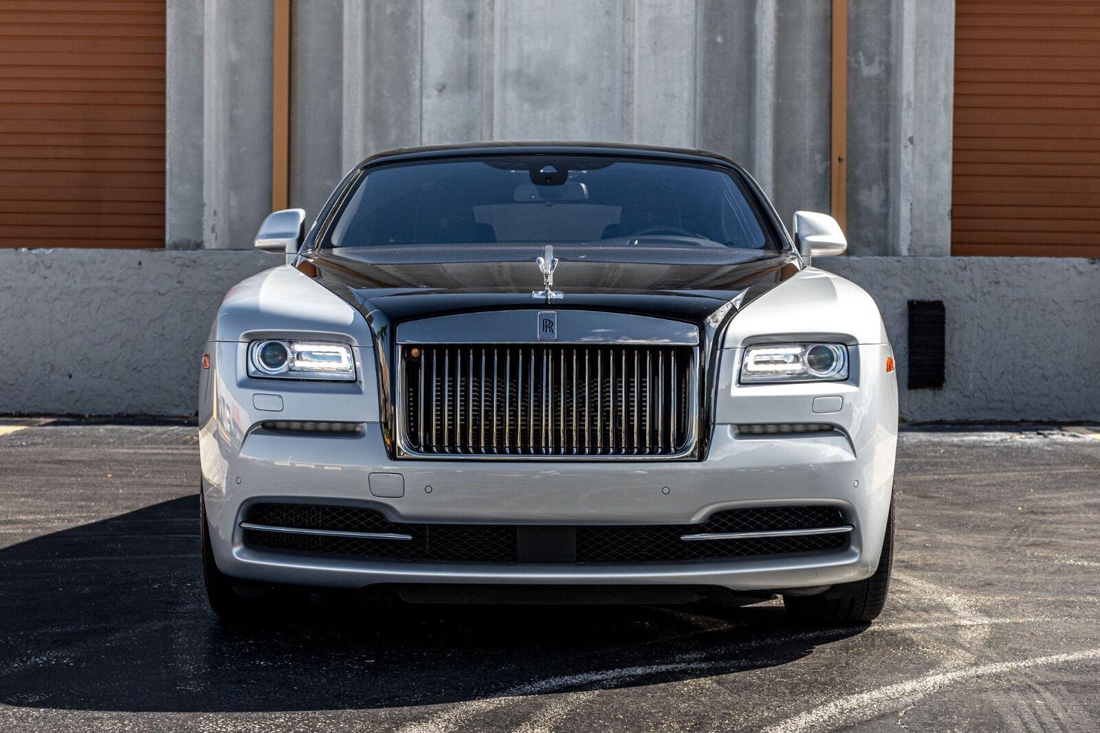 2015 Rolls-Royce Wraith Starlight, Gorgeous 2-Tone, Beautiful Spec for sale